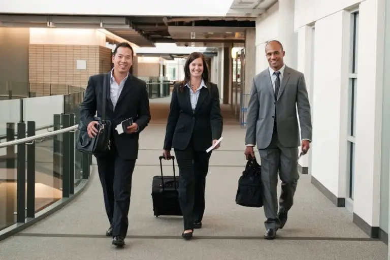 Are Travel Expenses Tax Deductible are-travel-expenses-tax-deductible