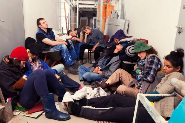 Do Homeless People Pay Taxes?